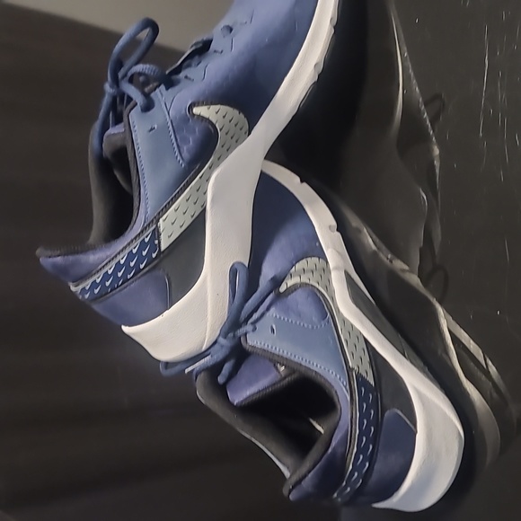Nike | Shoes | Nike Running Shoe Size Us | Poshmark